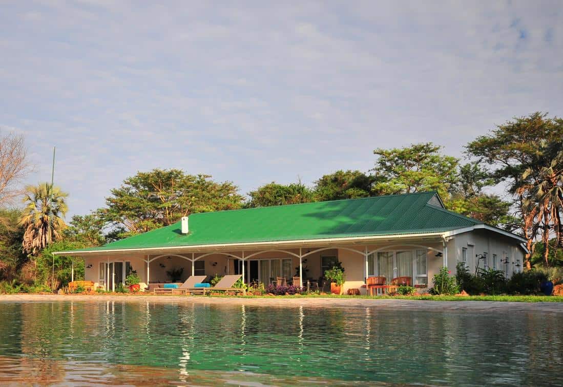 River Farmhouse River Farmhouse, Livingston | Discover Africa Safaris