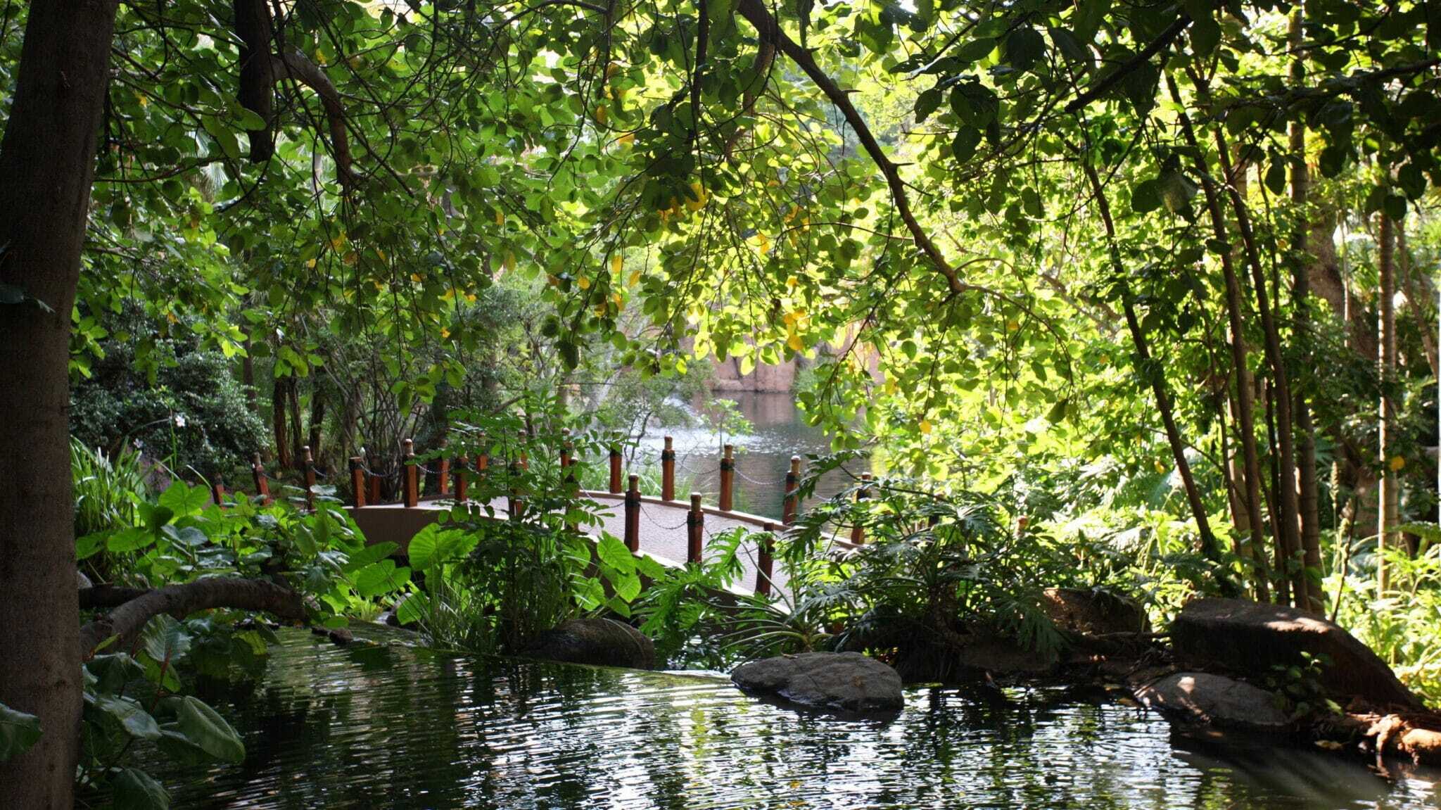 Sun City Cascades Hotel The Cascades Hotel, Sun City, South Africa ...